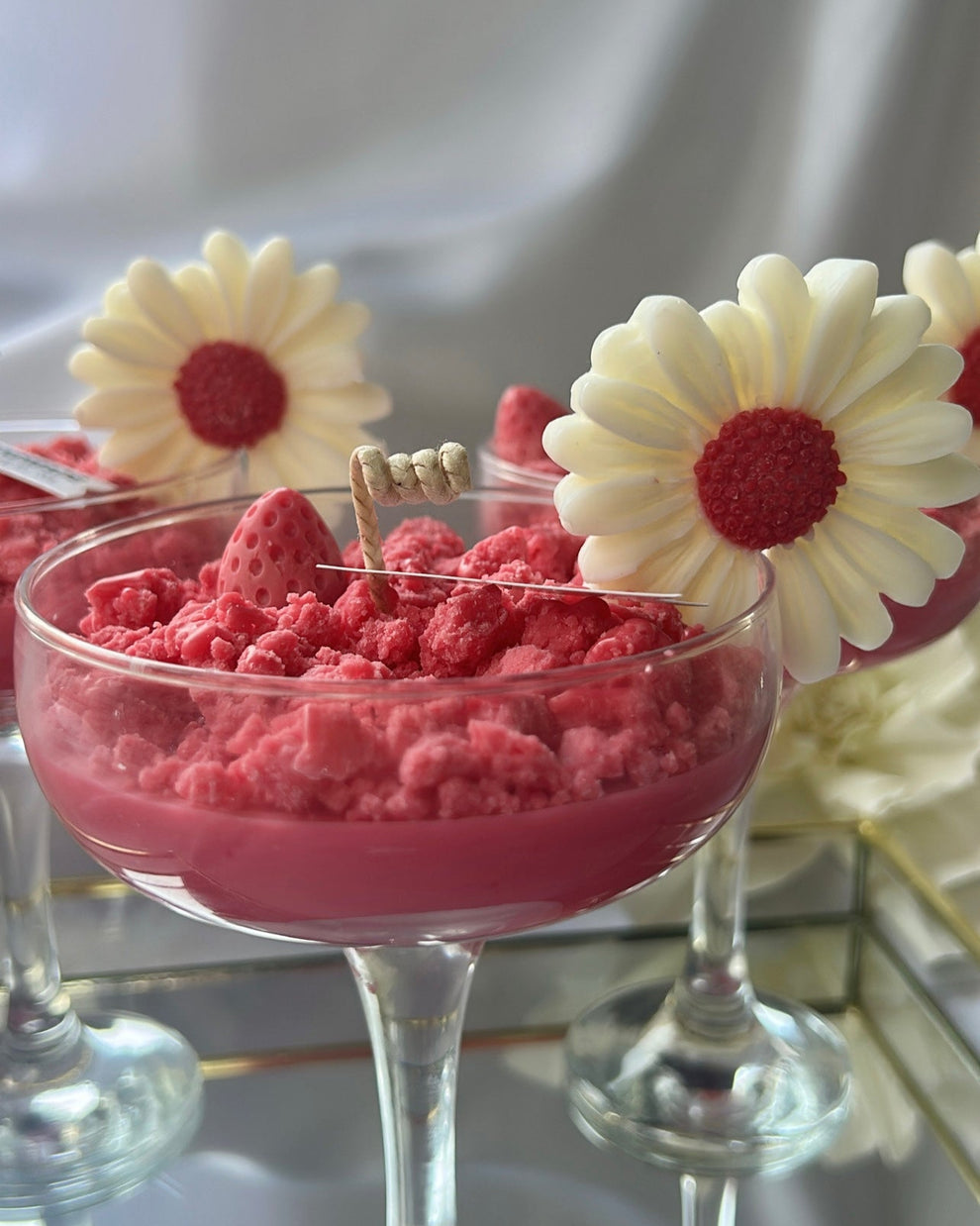 Strawberry Daiquiri Candle – The Wax & Wick Emporium